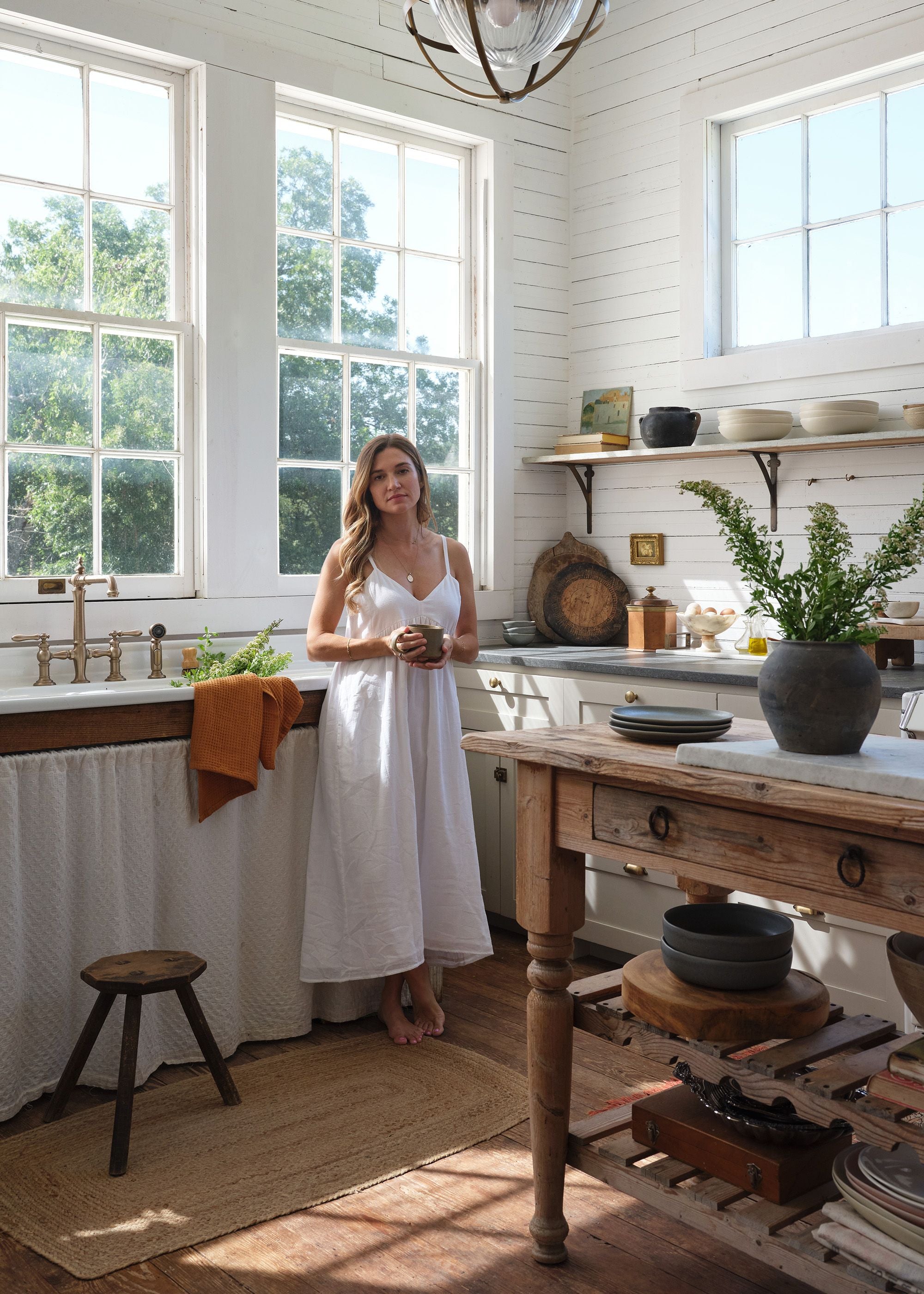 How Claire Zinnecker Brought a 120-Year-Old Austin Farmhouse Back to L ...