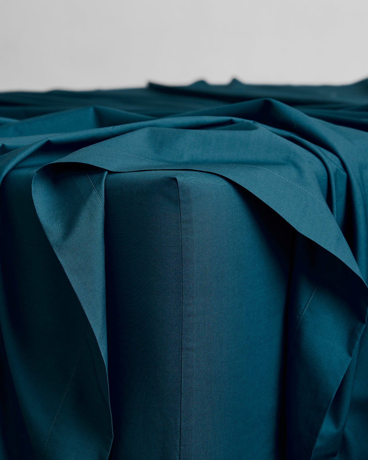 Organic Cotton Percale Fitted Sheet - Aegean | Bed Threads