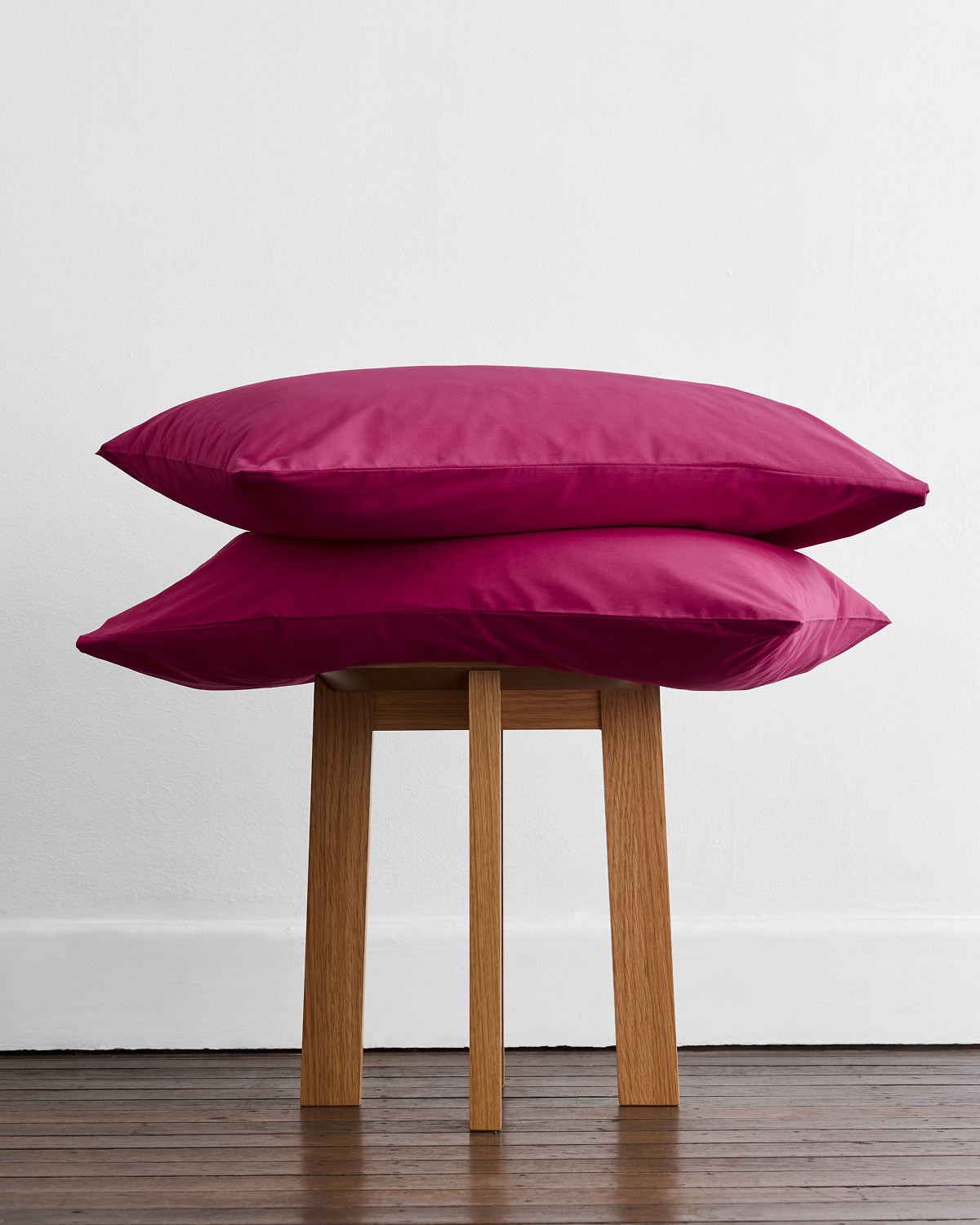 Organic Cotton Percale Pillowcases (Set of Two) - Berry | Bed Threads