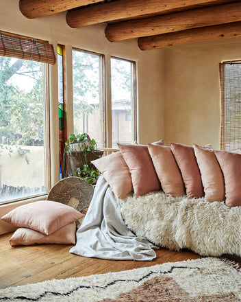 How Designer Sara Combs Created a Desert Oasis in Joshua Tree – Bed Threads